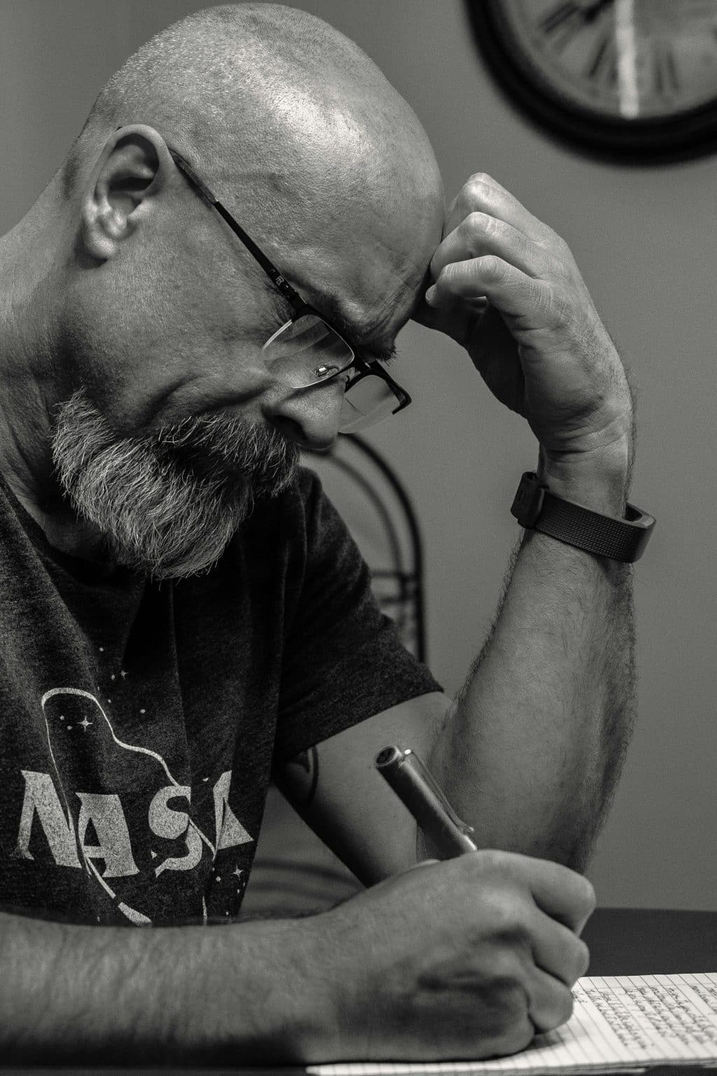Writing Through the Pain: A Guide to Crafting Meaningful Trauma ...